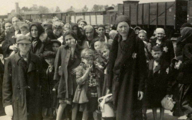 A third of Americans don’t believe six million Jews were killed in the ...