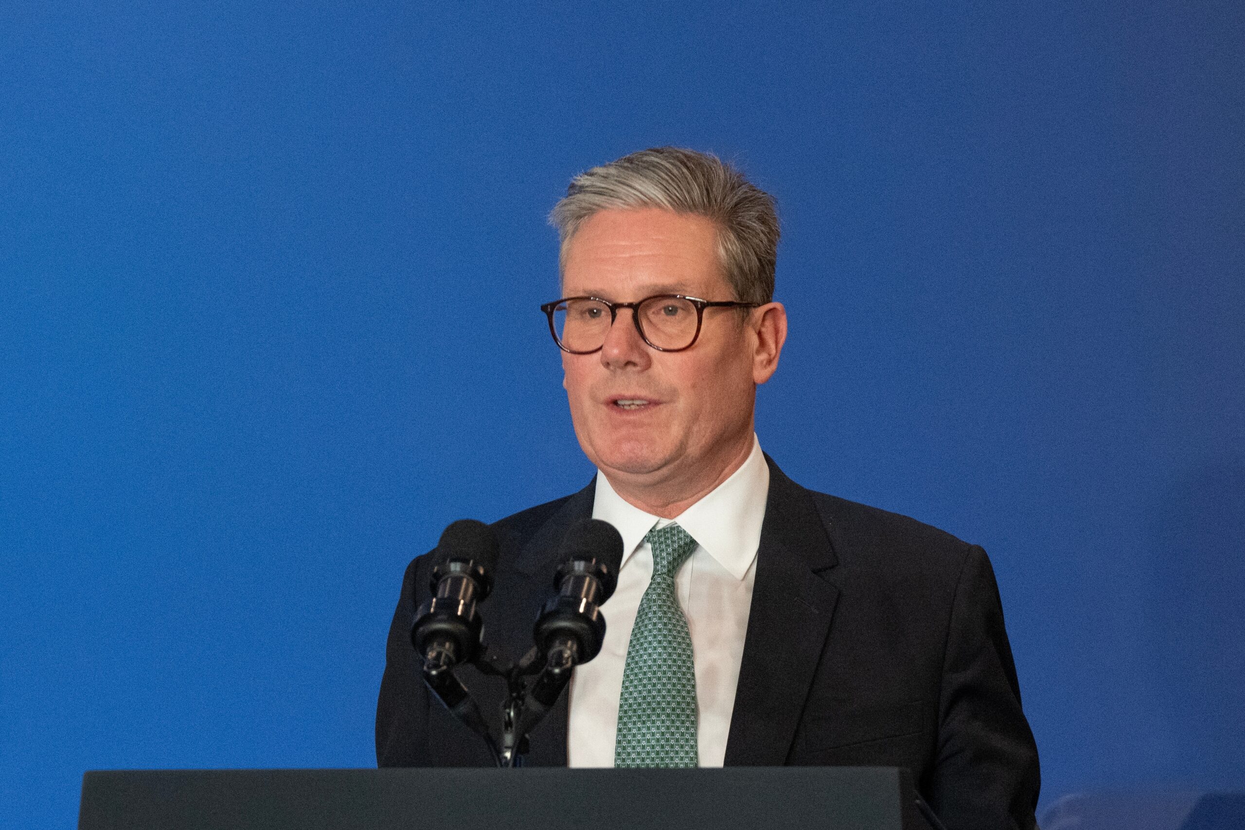 UK Prime Minister: "I’ll fight the poison of antisemitism wherever I find it" - European Jewish ...